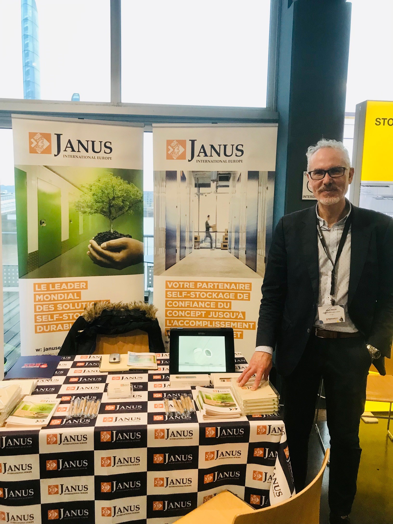 Convention National Box 2023 | Janus